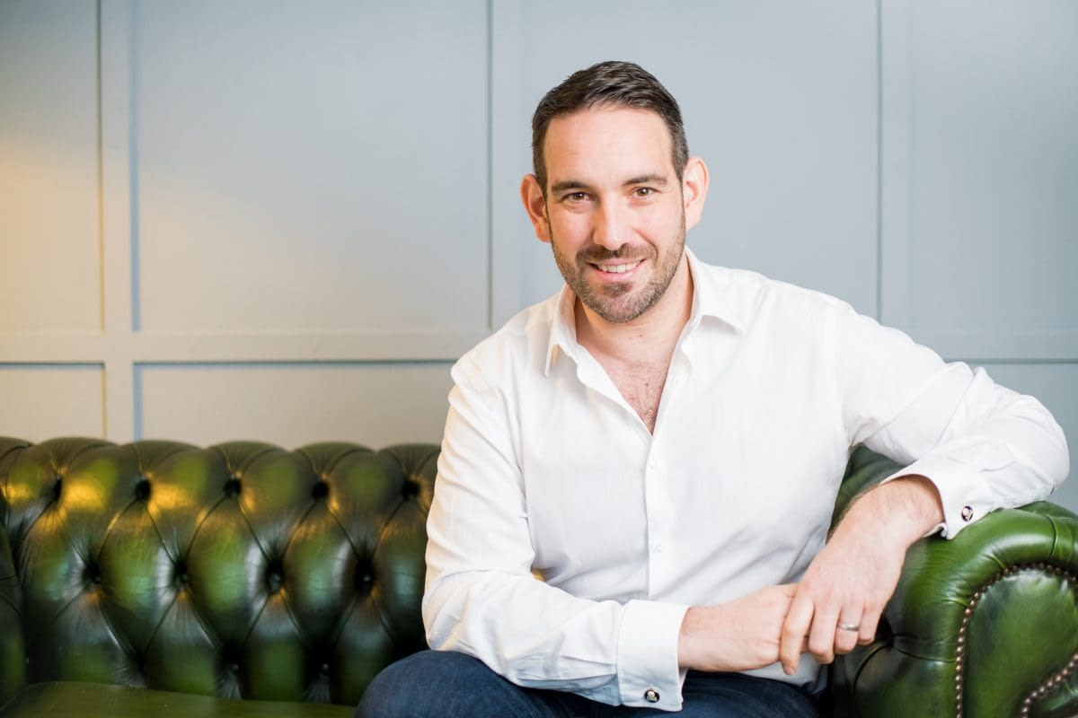 Music | John Norcott Singer, Compere & DJ North West